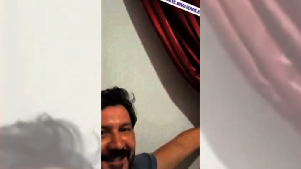Cantor sertanejo debocha de hotel e é expulso; vídeo | Enfoco - O seu ... Cantor sertanejo debocha de hotel e é expulso; vídeo | Enfoco - O seu ...