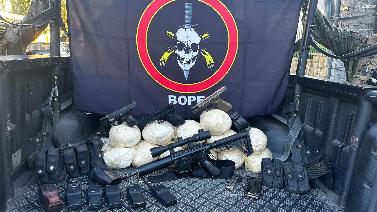 Dois baleados no Complexo da Maré em operação do Bope | Enfoco - O seu ...