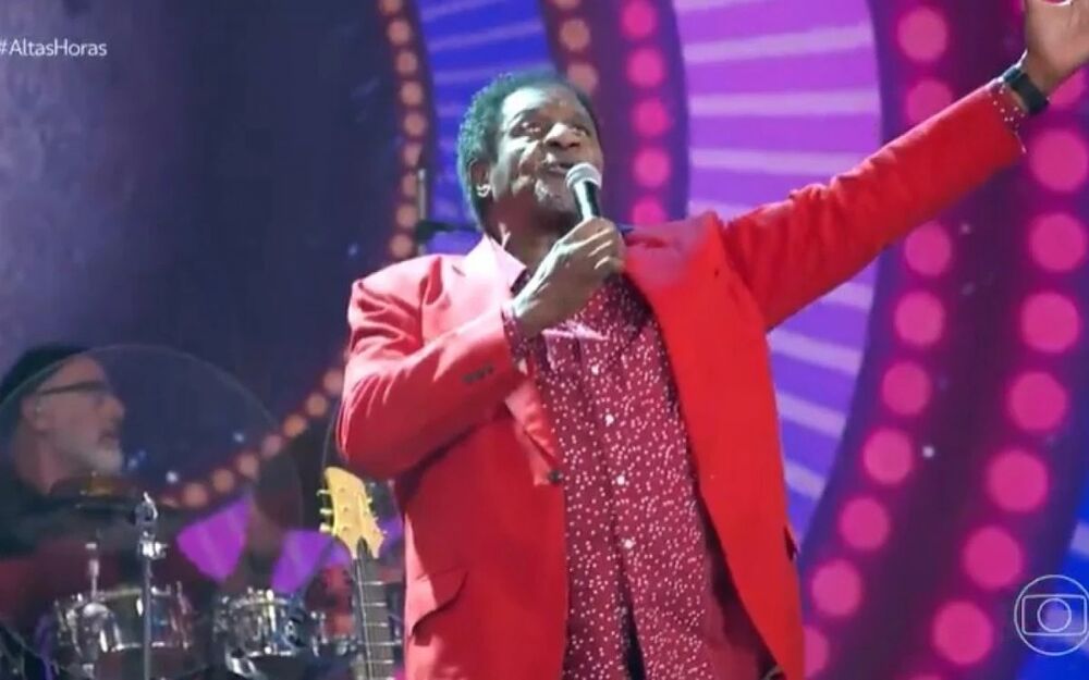 Tony Tornado, de 93 anos, arranca elogios pela sua performance | Enfoco ...