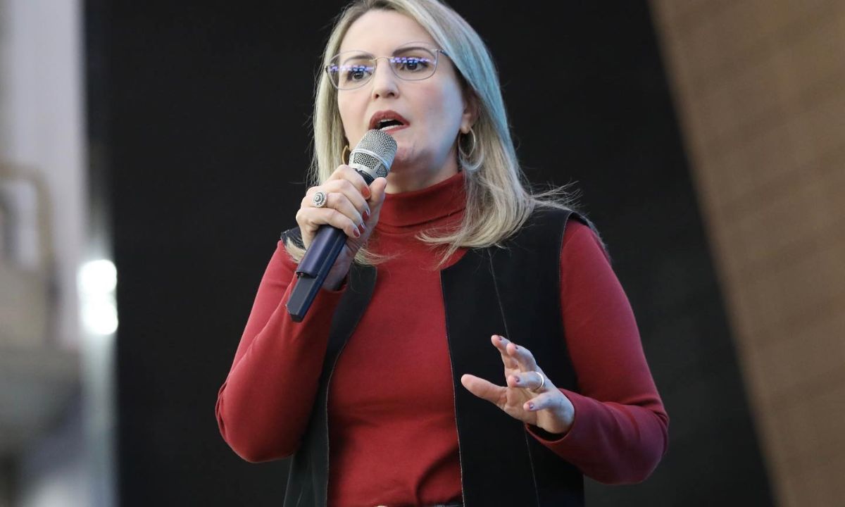 Morre Bispa Keila Ferreira, líder da Assembleia de Deus, aos 52 anos ...